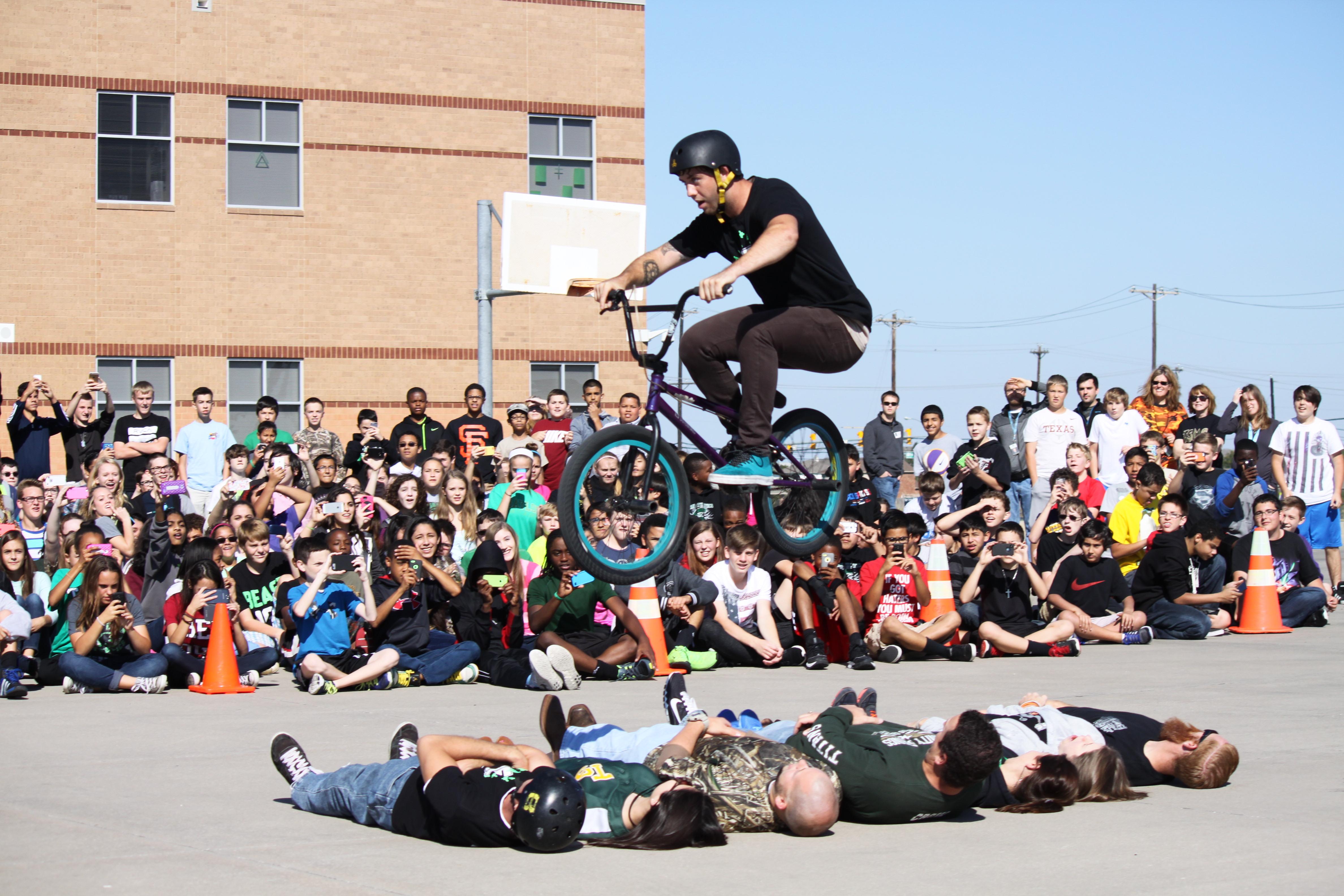 Check out the winners of our 2015 Photo Contest! » Walsworth | Yearbook ...